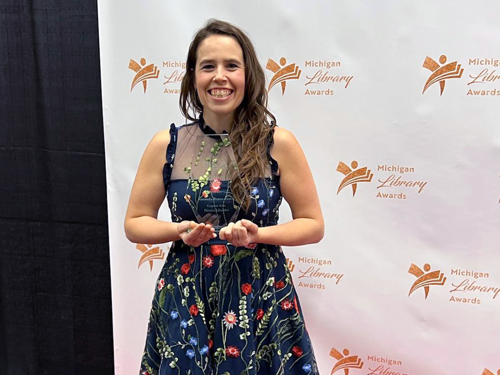 Amanda Vorce receives MLA Rising Star Award - Capital Area District Library